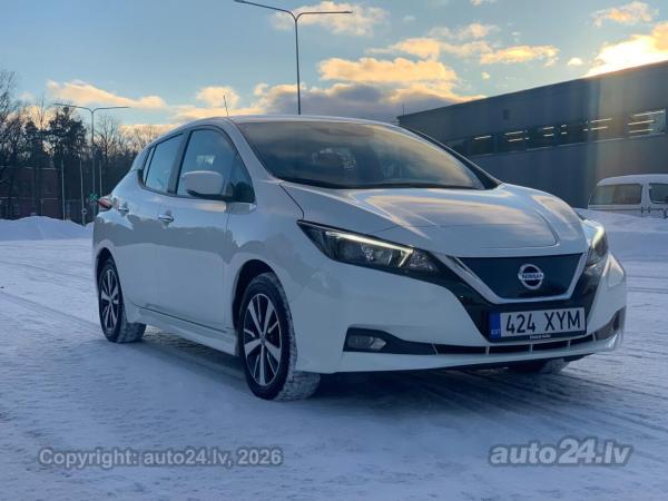 Balts Nissan Leaf 2020 Tallina, ar dzinēja tilpumu 0.00 L un nobraukumu 51 tūkst. km par 12900 €, foto 2 vietnē AUTOMOTO.COM.LV