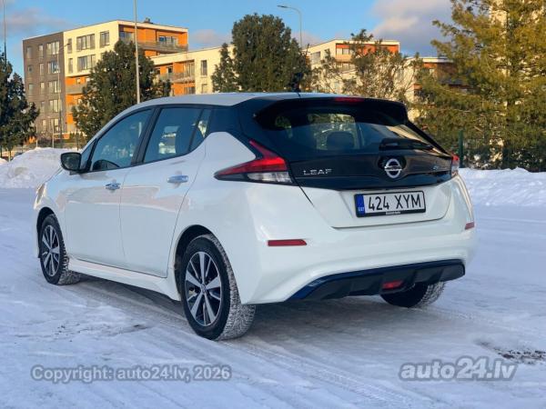 Balts Nissan Leaf 2020 Tallina, ar dzinēja tilpumu 0.00 L un nobraukumu 51 tūkst. km par 12900 €, foto 4 vietnē AUTOMOTO.COM.LV