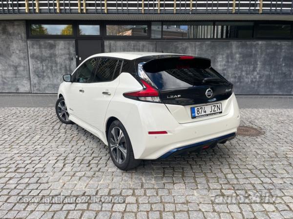 Balts Nissan Leaf 2020 Tallina, ar dzinēja tilpumu 0.00 L un nobraukumu 49 tūkst. km par 13990 €, foto 3 vietnē AUTOMOTO.COM.LV