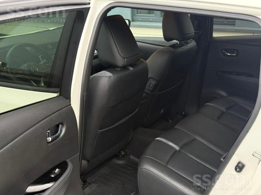 Balts Nissan Leaf 2020 Rīga, ar dzinēja tilpumu 0.00 L un nobraukumu 214 tūkst. km par 12180 €, foto 9 vietnē AUTOMOTO.COM.LV