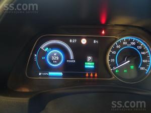 Balts Nissan Leaf 2020 Rīga, ar dzinēja tilpumu 0.00 L un nobraukumu 214 tūkst. km par 12180 €, foto 16 vietnē AUTOMOTO.COM.LV