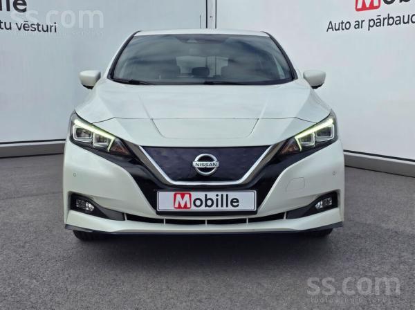 Balts Nissan Leaf 2020 Rīga, ar dzinēja tilpumu 0.00 L un nobraukumu 106 tūkst. km par 17500 €, foto 2 vietnē AUTOMOTO.COM.LV