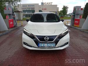 Белый Ниссан Лиф 2020 в Рига, объемом двигателя 0.00 л и пробегом 110 тыс. км за 11300 €, фото 4 на AUTOMOTO.COM.LV