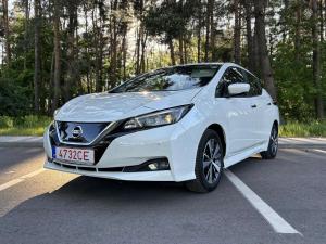 Balts Nissan Leaf 2020 Kauņa, ar dzinēja tilpumu 0.00 L un nobraukumu 41 tūkst. km par 12999 €, foto 4 vietnē AUTOMOTO.COM.LV