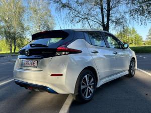 Balts Nissan Leaf 2020 Kauņa, ar dzinēja tilpumu 0.00 L un nobraukumu 41 tūkst. km par 12999 €, foto 7 vietnē AUTOMOTO.COM.LV