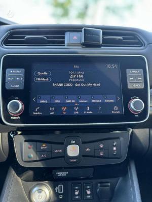 Balts Nissan Leaf 2020 Kauņa, ar dzinēja tilpumu 0.00 L un nobraukumu 41 tūkst. km par 12999 €, foto 10 vietnē AUTOMOTO.COM.LV