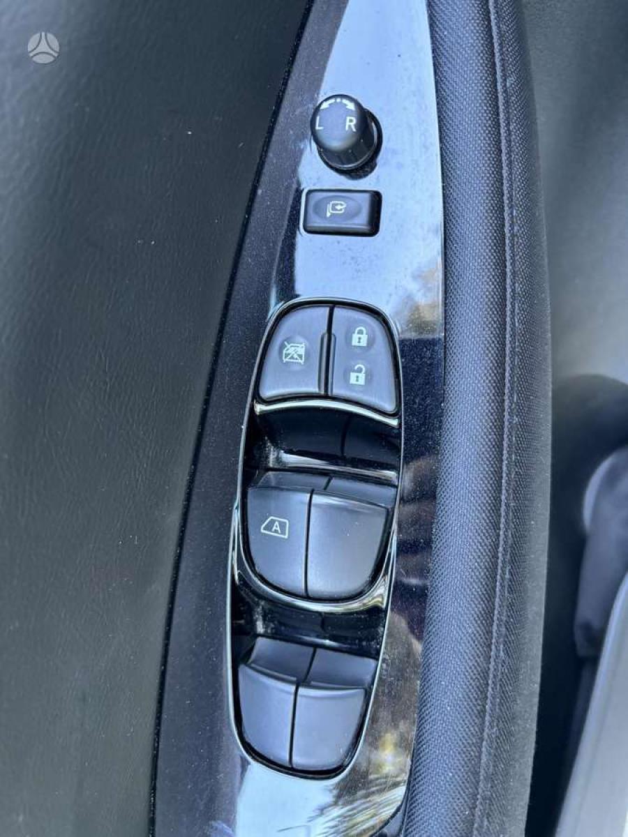 Balts Nissan Leaf 2020 Kauņa, ar dzinēja tilpumu 0.00 L un nobraukumu 41 tūkst. km par 12999 €, foto 20 vietnē AUTOMOTO.COM.LV