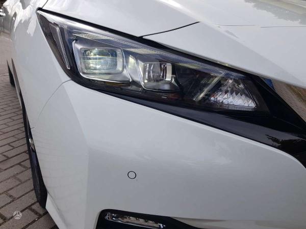 Balts Nissan Leaf 2020 Šauļi, ar dzinēja tilpumu 0.00 L un nobraukumu 69 tūkst. km par 12700 €, foto 9 vietnē AUTOMOTO.COM.LV
