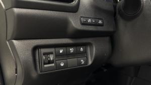 Balts Nissan Leaf 2020 Rīga, ar dzinēja tilpumu 0.00 L un nobraukumu 71 tūkst. km par 15990 €, foto 23 vietnē AUTOMOTO.COM.LV