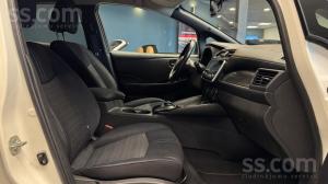 Balts Nissan Leaf 2020 Rīga, ar dzinēja tilpumu 0.00 L un nobraukumu 71 tūkst. km par 14990 €, foto 15 vietnē AUTOMOTO.COM.LV
