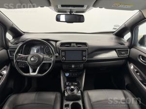 Balts Nissan Leaf 2020 Rīga, ar dzinēja tilpumu 0.00 L un nobraukumu 57 tūkst. km par 16990 €, foto 11 vietnē AUTOMOTO.COM.LV