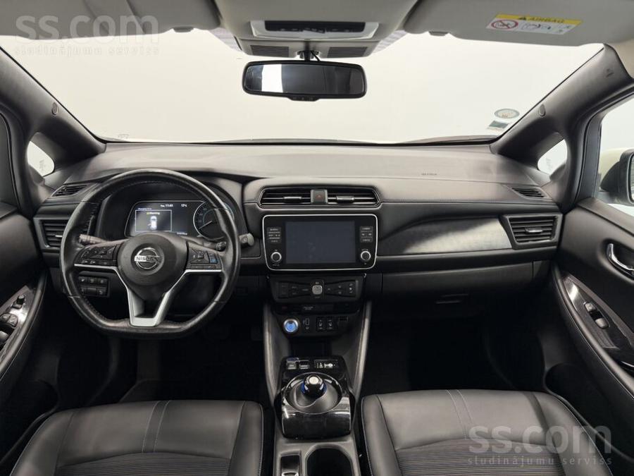 Balts Nissan Leaf 2020 Rīga, ar dzinēja tilpumu 0.00 L un nobraukumu 57 tūkst. km par 16990 €, foto 11 vietnē AUTOMOTO.COM.LV