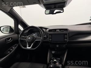 Balts Nissan Leaf 2020 Rīga, ar dzinēja tilpumu 0.00 L un nobraukumu 57 tūkst. km par 16990 €, foto 12 vietnē AUTOMOTO.COM.LV