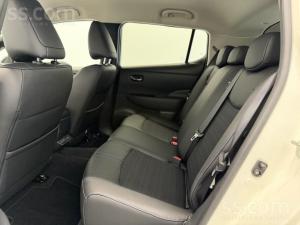 Balts Nissan Leaf 2020 Rīga, ar dzinēja tilpumu 0.00 L un nobraukumu 57 tūkst. km par 16990 €, foto 18 vietnē AUTOMOTO.COM.LV