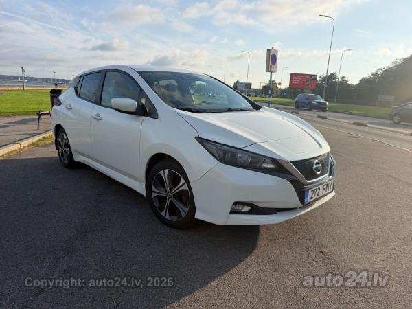 Balts Nissan Leaf 2020 Tallina, ar dzinēja tilpumu 0.00 L un nobraukumu 162 tūkst. km par 12500 €, foto 1 vietnē AUTOMOTO.COM.LV