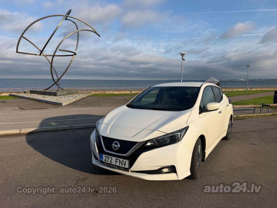 Balts Nissan Leaf 2020 Tallina, ar dzinēja tilpumu 0.00 L un nobraukumu 162 tūkst. km par 12500 €, foto 4 vietnē AUTOMOTO.COM.LV