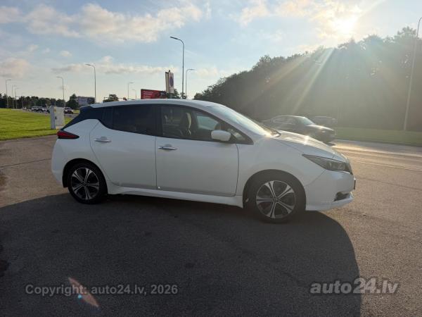 Balts Nissan Leaf 2020 Tallina, ar dzinēja tilpumu 0.00 L un nobraukumu 162 tūkst. km par 12500 €, foto 6 vietnē AUTOMOTO.COM.LV