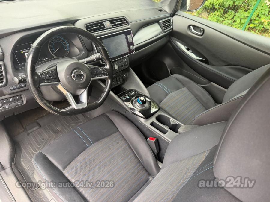 Balts Nissan Leaf 2020 Tallina, ar dzinēja tilpumu 0.00 L un nobraukumu 162 tūkst. km par 12500 €, foto 13 vietnē AUTOMOTO.COM.LV