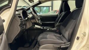 Balts Nissan Leaf 2020 Mārupe, ar dzinēja tilpumu 0.00 L un nobraukumu 71 tūkst. km par 14990 €, foto 6 vietnē AUTOMOTO.COM.LV