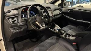 Balts Nissan Leaf 2020 Mārupe, ar dzinēja tilpumu 0.00 L un nobraukumu 71 tūkst. km par 14990 €, foto 7 vietnē AUTOMOTO.COM.LV