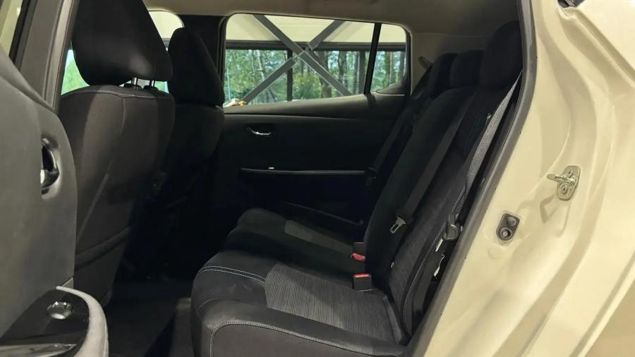 Balts Nissan Leaf 2020 Mārupe, ar dzinēja tilpumu 0.00 L un nobraukumu 71 tūkst. km par 14990 €, foto 11 vietnē AUTOMOTO.COM.LV