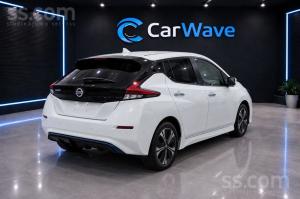 White Nissan Leaf 2020 in Riga, with an engine capacity of 0.00 L and mileage of 89 thousand km for 14900 €, photo 3 on AUTOMOTO.COM.LV