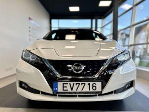White Nissan Leaf 2021 in Klaipeda, with an engine capacity of 0.00 L and mileage of 91 thousand km for 16900 €, photo 3 on AUTOMOTO.COM.LV