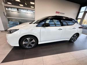 White Nissan Leaf 2021 in Klaipeda, with an engine capacity of 0.00 L and mileage of 91 thousand km for 16900 €, photo 13 on AUTOMOTO.COM.LV