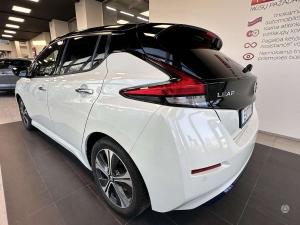 White Nissan Leaf 2021 in Klaipeda, with an engine capacity of 0.00 L and mileage of 91 thousand km for 16900 €, photo 15 on AUTOMOTO.COM.LV