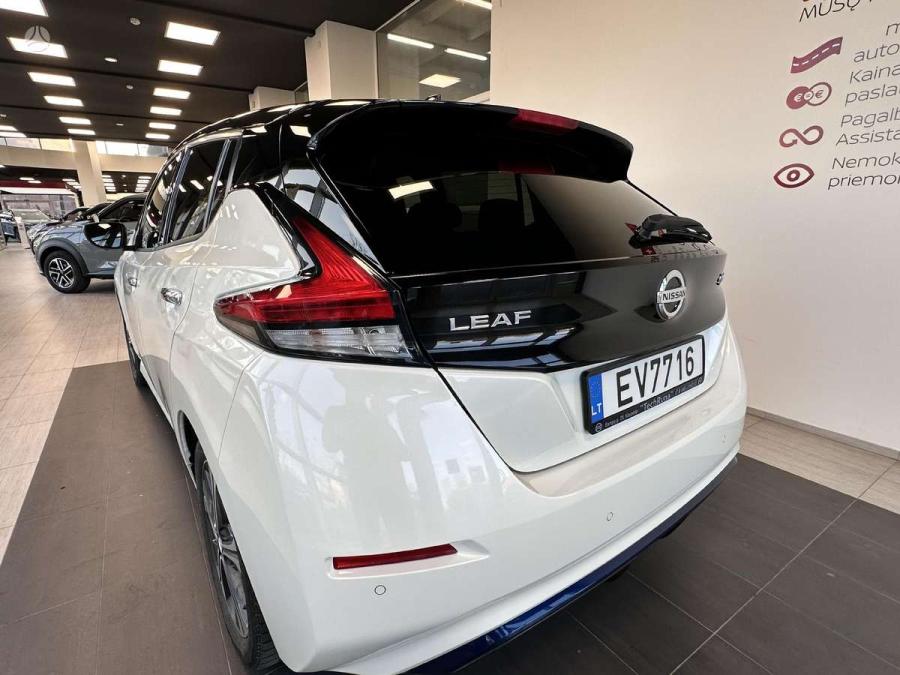 White Nissan Leaf 2021 in Klaipeda, with an engine capacity of 0.00 L and mileage of 91 thousand km for 16900 €, photo 16 on AUTOMOTO.COM.LV