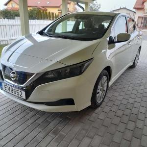 White Nissan Leaf 2021 in Palanga, with an engine capacity of 0.00 L and mileage of 22 thousand km for 12100 €, photo  on AUTOMOTO.COM.LV
