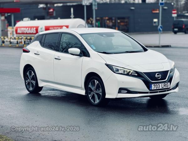 White Nissan Leaf 2021 in Tallinn, with an engine capacity of 0.00 L and mileage of 201 thousand km for 13790 €, photo 5 on AUTOMOTO.COM.LV
