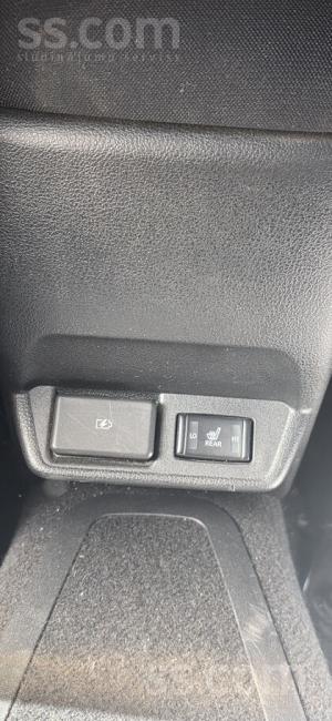 White Nissan Leaf 2021 in Jelgava, with an engine capacity of 0.00 L and mileage of 67 thousand km for 17300 €, photo 14 on AUTOMOTO.COM.LV