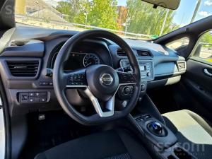 Balts Nissan Leaf 2021 Rīga, ar dzinēja tilpumu 0.00 L un nobraukumu 28 tūkst. km par 16555 €, foto 11 vietnē AUTOMOTO.COM.LV