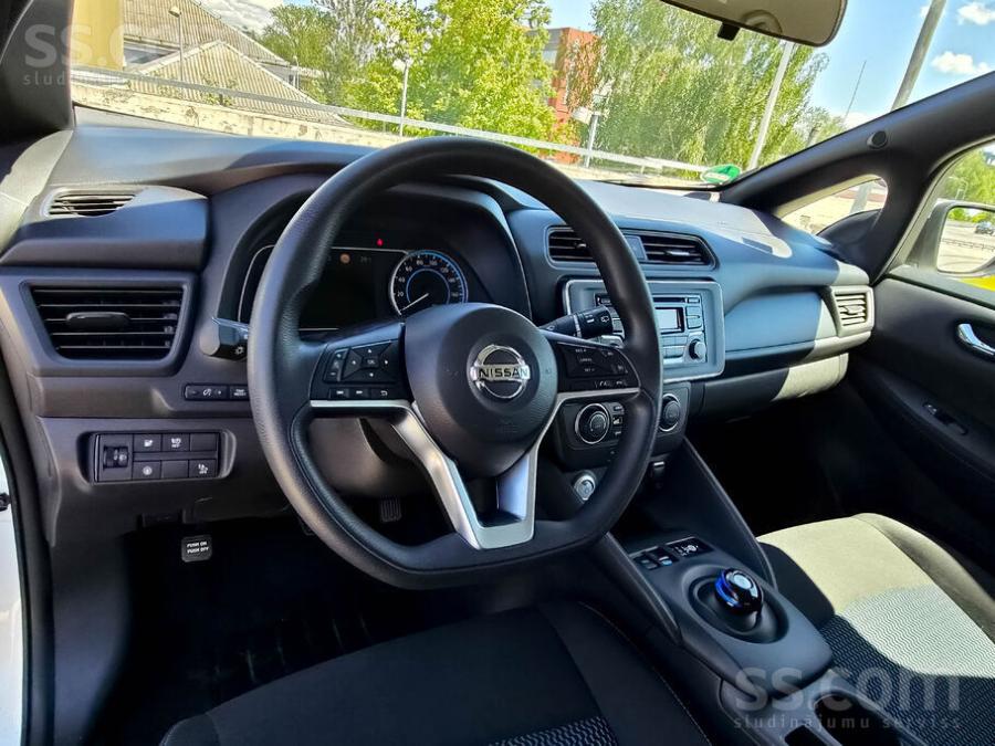 Balts Nissan Leaf 2021 Rīga, ar dzinēja tilpumu 0.00 L un nobraukumu 28 tūkst. km par 16555 €, foto 11 vietnē AUTOMOTO.COM.LV