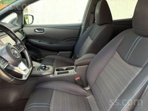 Balts Nissan Leaf 2021 Jelgava, ar dzinēja tilpumu 0.00 L un nobraukumu 144 tūkst. km par 15700 €, foto 17 vietnē AUTOMOTO.COM.LV