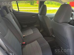 Balts Nissan Leaf 2021 Jelgava, ar dzinēja tilpumu 0.00 L un nobraukumu 144 tūkst. km par 15700 €, foto 18 vietnē AUTOMOTO.COM.LV