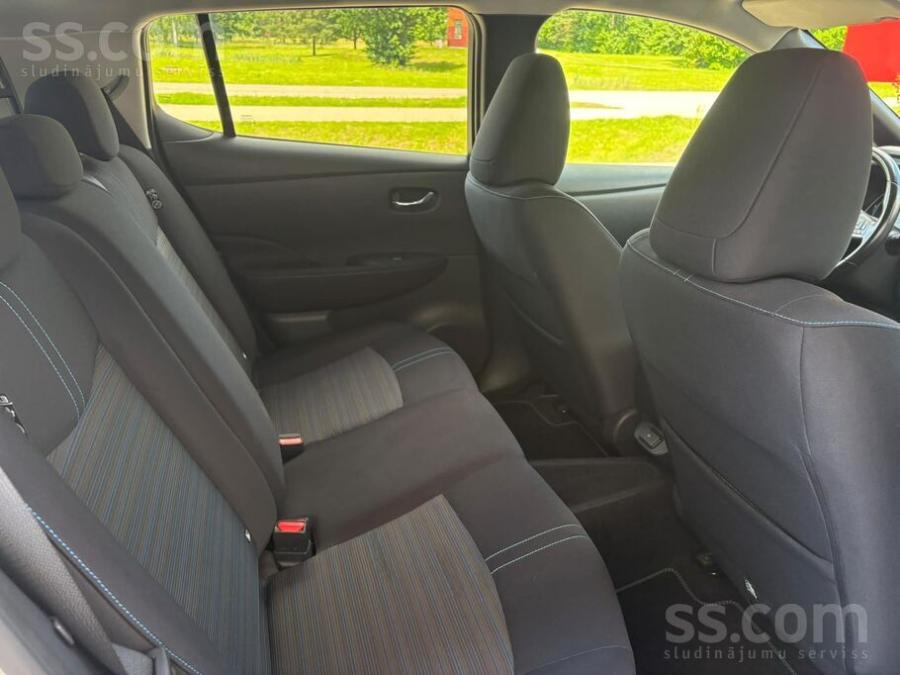 Balts Nissan Leaf 2021 Jelgava, ar dzinēja tilpumu 0.00 L un nobraukumu 144 tūkst. km par 15700 €, foto 18 vietnē AUTOMOTO.COM.LV