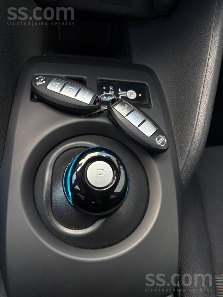 Balts Nissan Leaf 2021 Jelgava, ar dzinēja tilpumu 0.00 L un nobraukumu 144 tūkst. km par 15700 €, foto 20 vietnē AUTOMOTO.COM.LV