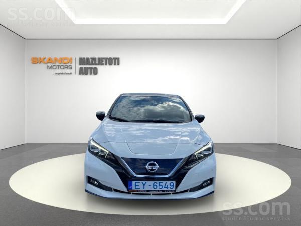 White Nissan Leaf 2021 in Riga, with an engine capacity of 0.00 L and mileage of 99 thousand km for 16990 €, photo 2 on AUTOMOTO.COM.LV