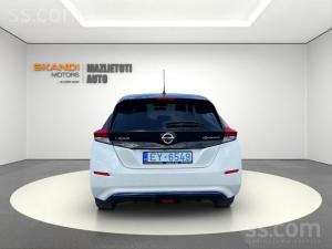 Balts Nissan Leaf 2021 Rīga, ar dzinēja tilpumu 0.00 L un nobraukumu 99 tūkst. km par 16990 €, foto 6 vietnē AUTOMOTO.COM.LV