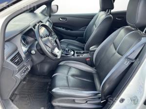 Balts Nissan Leaf 2021 Rīga, ar dzinēja tilpumu 0.00 L un nobraukumu 99 tūkst. km par 16990 €, foto 10 vietnē AUTOMOTO.COM.LV