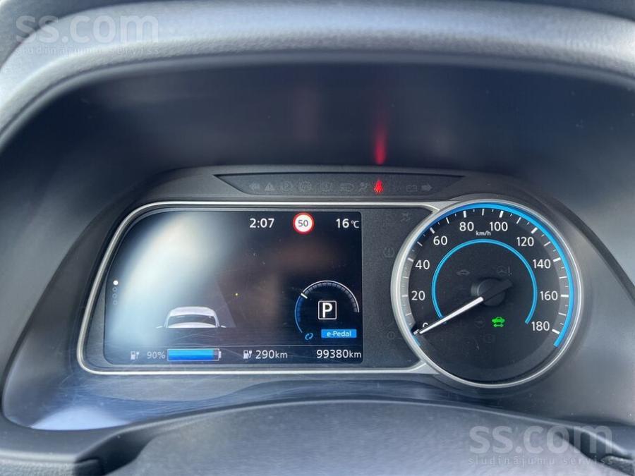 Balts Nissan Leaf 2021 Rīga, ar dzinēja tilpumu 0.00 L un nobraukumu 99 tūkst. km par 16990 €, foto 12 vietnē AUTOMOTO.COM.LV