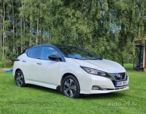 Balts Nissan Leaf 2021 Tallina, ar dzinēja tilpumu 0.00 L un nobraukumu 85 tūkst. km par 17500 €, foto  vietnē AUTOMOTO.COM.LV