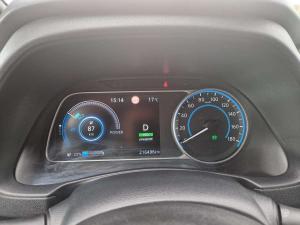 White Nissan Leaf 2021 in Panevezys, with an engine capacity of 0.00 L and mileage of 200 thousand km for 9790 €, photo 22 on AUTOMOTO.COM.LV