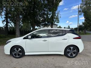 Balts Nissan Leaf 2021 Rīga, ar dzinēja tilpumu 0.00 L un nobraukumu 24 tūkst. km par 16990 €, foto 3 vietnē AUTOMOTO.COM.LV