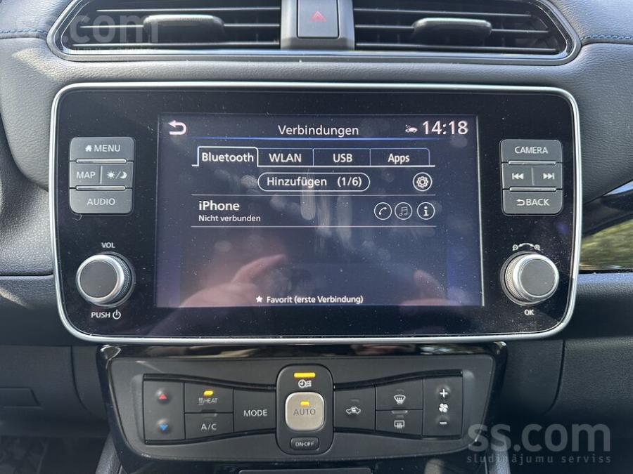 Balts Nissan Leaf 2021 Rīga, ar dzinēja tilpumu 0.00 L un nobraukumu 24 tūkst. km par 16990 €, foto 24 vietnē AUTOMOTO.COM.LV