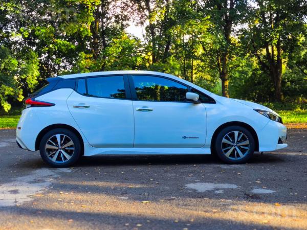 Balts Nissan Leaf 2021 Rīga, ar dzinēja tilpumu 0.00 L un nobraukumu 74 tūkst. km par 15500 €, foto 11 vietnē AUTOMOTO.COM.LV