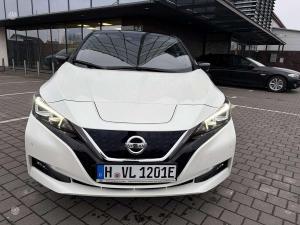 White Nissan Leaf 2022 in Marijampole, with an engine capacity of 0.00 L and mileage of 60 thousand km for 14900 €, photo 5 on AUTOMOTO.COM.LV
