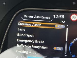 White Nissan Leaf 2022 in Marijampole, with an engine capacity of 0.00 L and mileage of 60 thousand km for 14900 €, photo 23 on AUTOMOTO.COM.LV